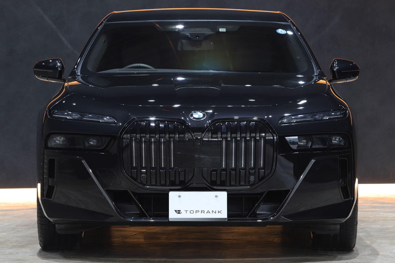 BMW 7シリーズ（G70）の魅力を徹底解説 | トップランク・マガジン｜納得が導く、最高の選択を
